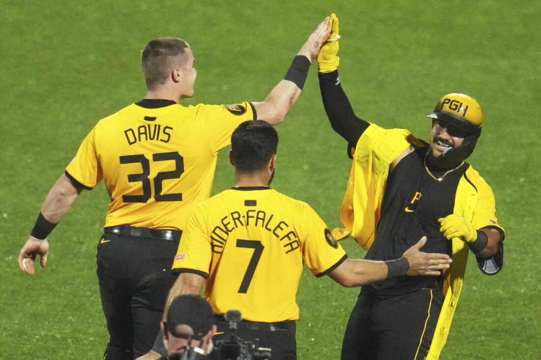 Frazier has 3 hits, Pirates come back to top Phillies | News, Sports ...